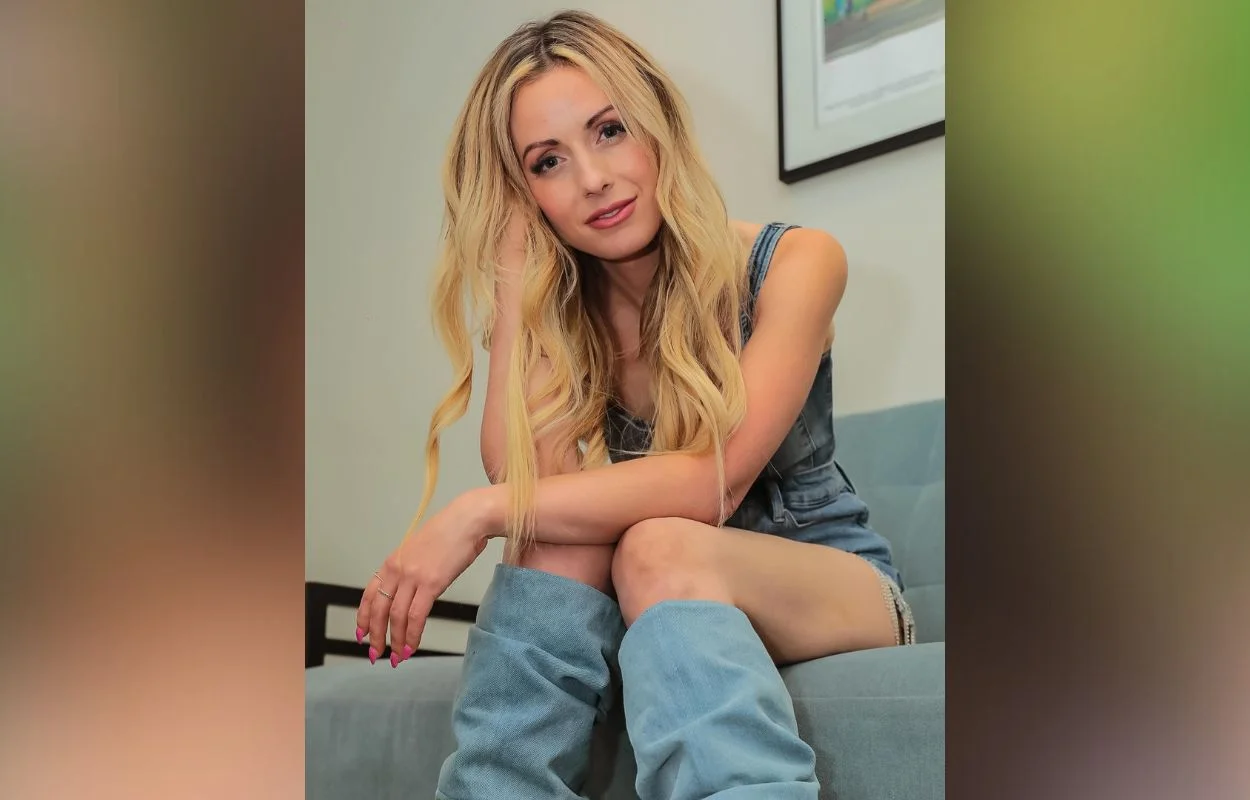 Who Is Carly Waddell? Wiki, Biography, Height, Age, Boyfriend, Parents ...