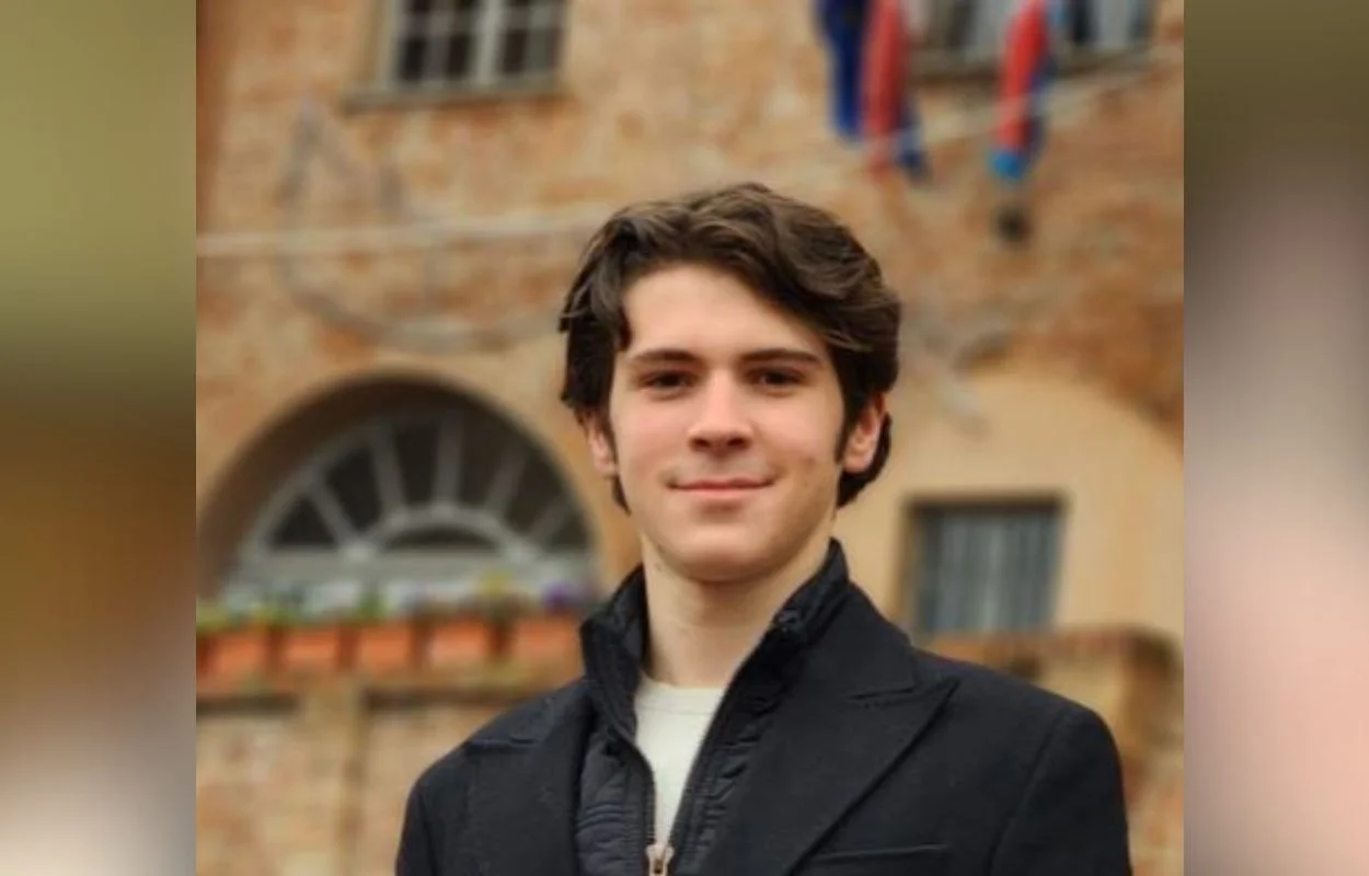 Who Is Gerardo Vera? Wiki, Age, Height, Wife, Family & BIO of TikTok Star