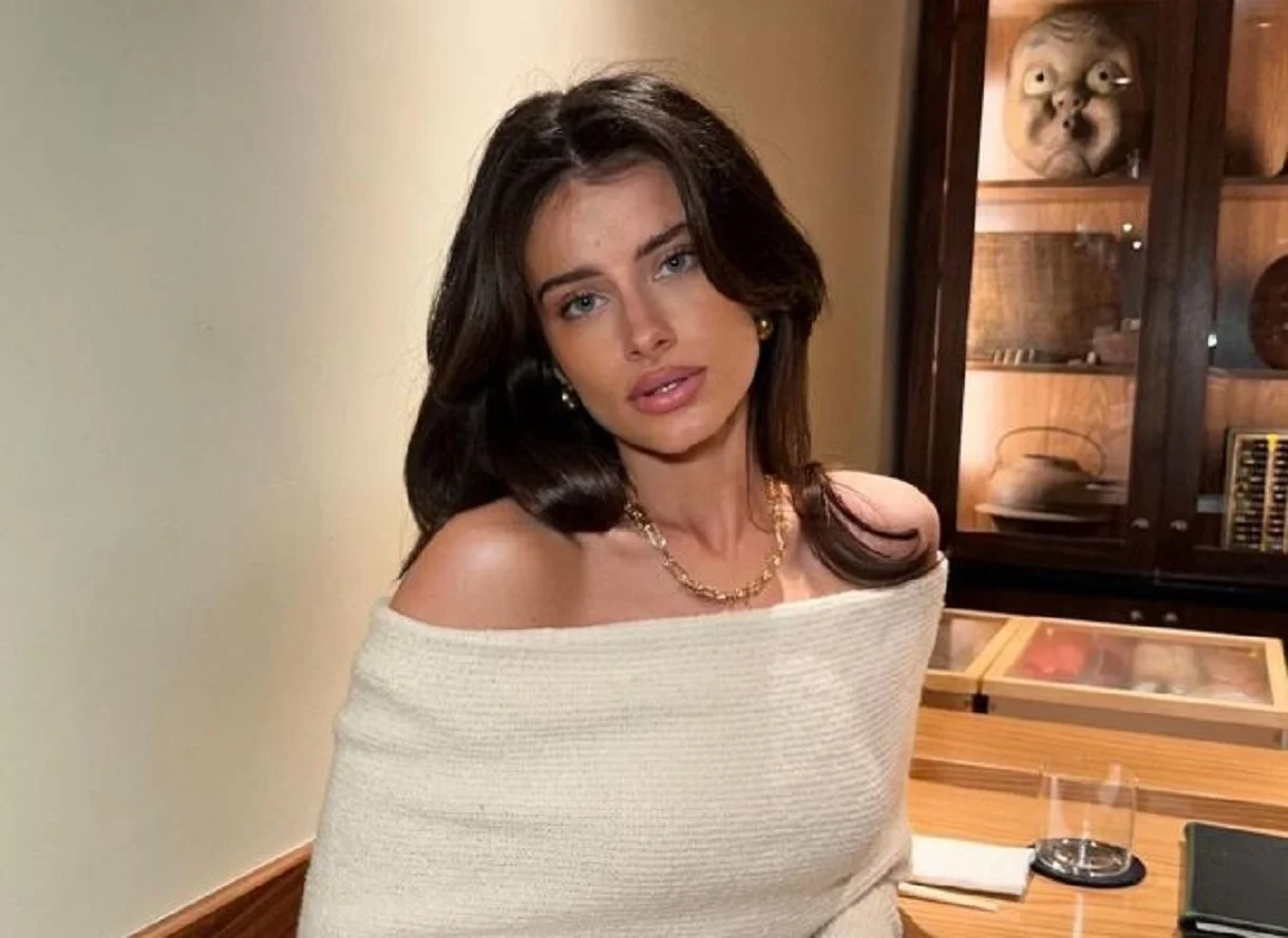 Who is Katherine Saras? Age, Height, Husband, BIO, Net Worth, Family