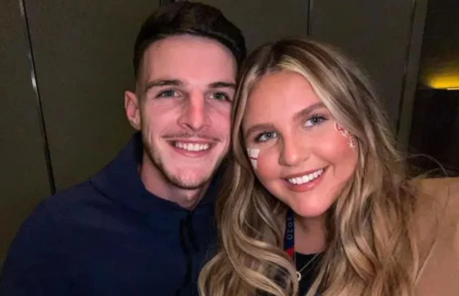 Who Is Lauren Fryer? Wiki, Age, Son, Family & BIO of Declan Rice’s ...