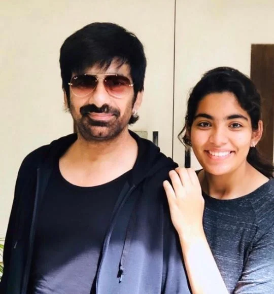 Ravi Teja's Children: Meet Daughter Mokshadha Bhupatiraju & Son ...
