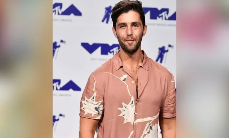 Who Are Josh Peck's Parents? Mother Barbara Peck & Father Richard Peck ...