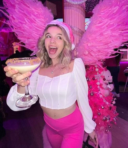 Christy Lats: Wiki, Biography, Age, Boyfriend, Family, Height, and Facts