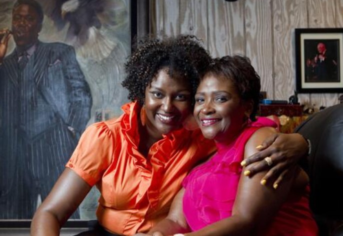 Who is Rhonda McCullough? Age, Kids, Net Worth, BIO and Facts About ...