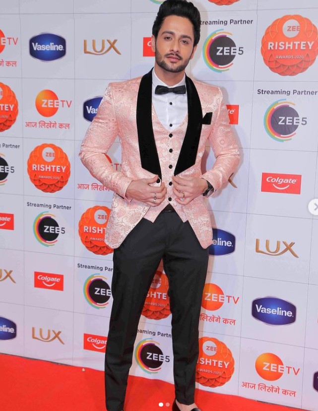 Who is Savi Thakur? Know his Age, Wife, Family, BIO and Lifestyle