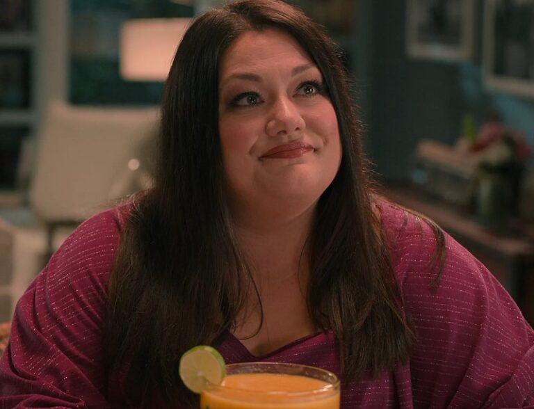 What is Brooke Elliott doing now? Her Weight, Net Worth, Husband