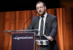 Who is Dovid Efune? Biography, Age, Family, Wife, Net Worth