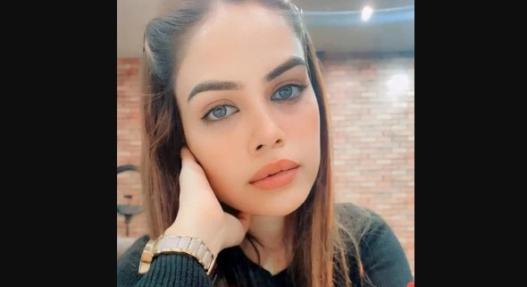 Nazia Elahi Khan Biography