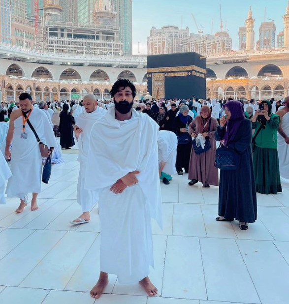 Who is Umair Jaswal? Wife, Parents, Age, Biography and More