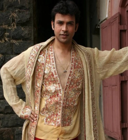 Yogesh Mahajan Biography - Wife, Age, Family, Death and Wikipedia