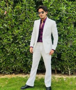 Purav Jha Biography: Age, Height, Web Series, Net Worth, Wiki