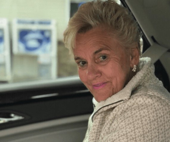 Lonnie Quinn Salary, Wife, Net Worth, Age, Wiki, Height, Family