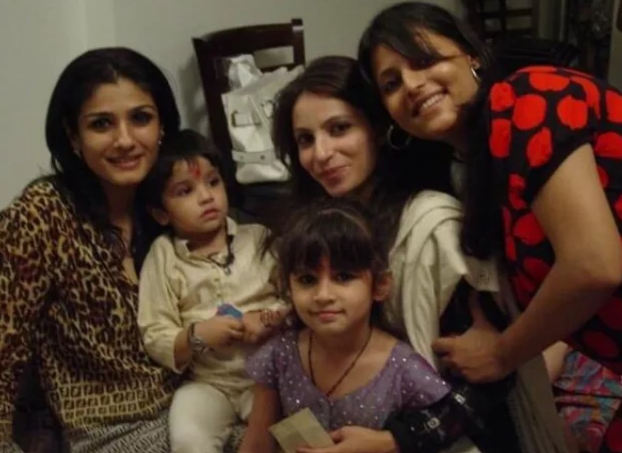 Pooja Tandon Wiki, Age, Husband, Children, Family, Biography & More