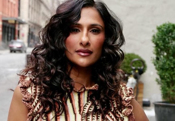 Sarayu Blue: Bio, Age, Height, Family, Husband, Movies, Net Worth