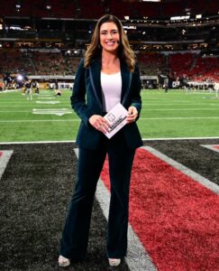 Jen Lada Age, Husband, Net Worth, Salary, Bio, Height