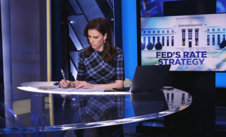 Kelly Evans Wiki, Height, Husband, Parents, Net Worth, Age, Salary