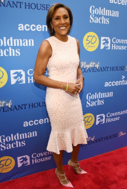 Robin Roberts Net Worth, Age, Height, Wiki, Salary
