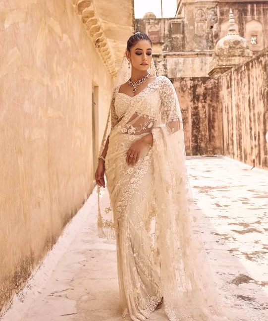 Charvi Dutta Biography
