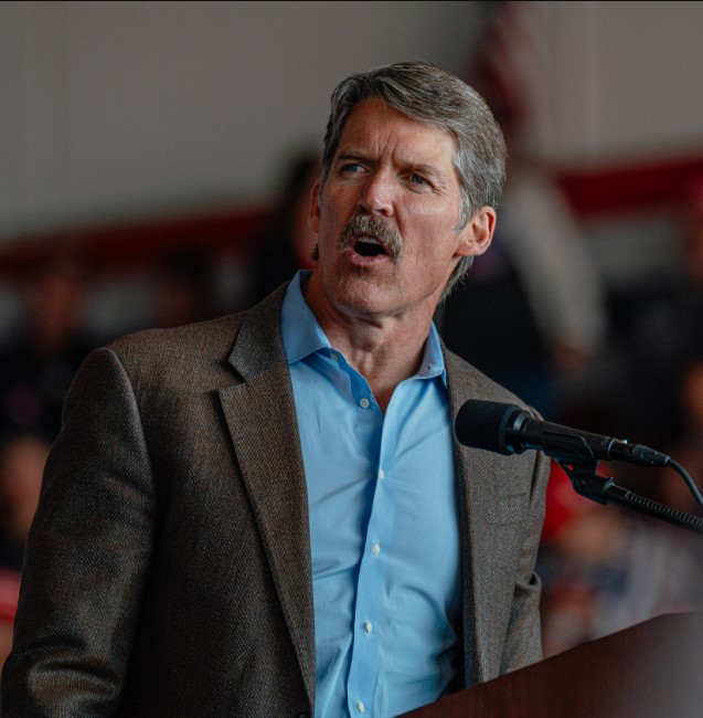 Eric Hovde Biography