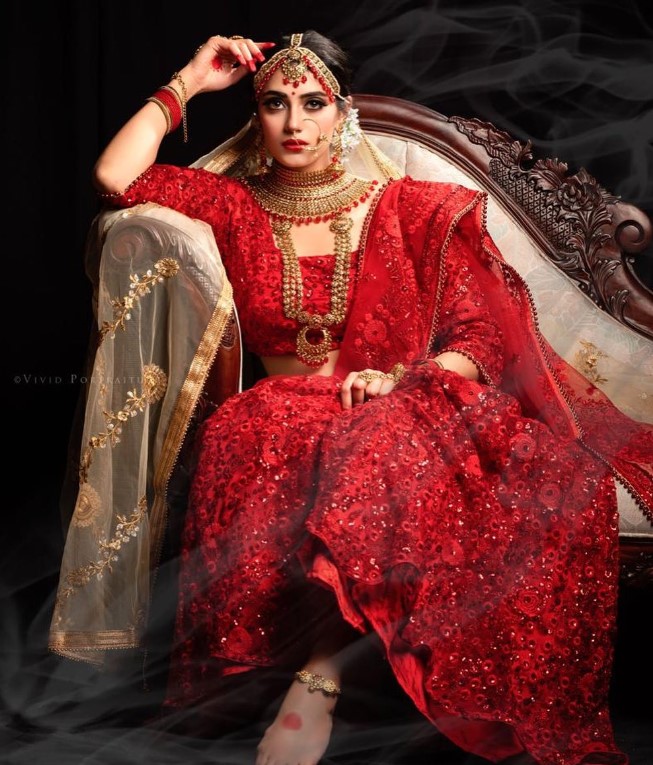Esha Katyal Biography