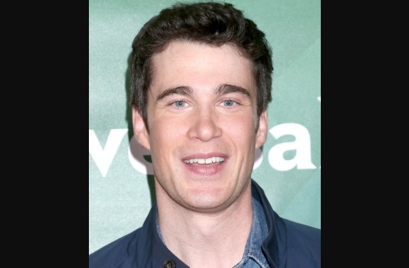Levi Fiehler Biography
