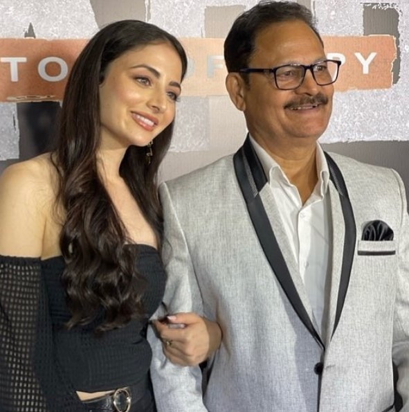 Zoya Afroz Wiki, Age, Husband, Children, Family, Biography & More