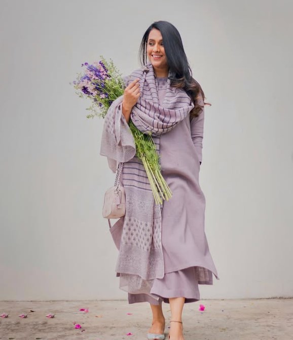 Ishita Yashvi Wiki, Height, Age, Boyfriend, Husband, Children, Family ...