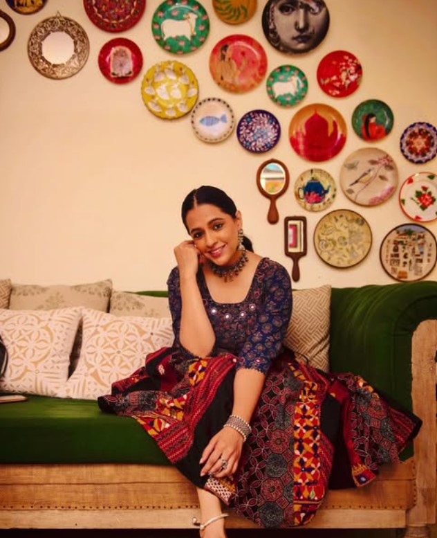 Ishita Yashvi Wiki, Height, Age, Boyfriend, Husband, Children, Family ...