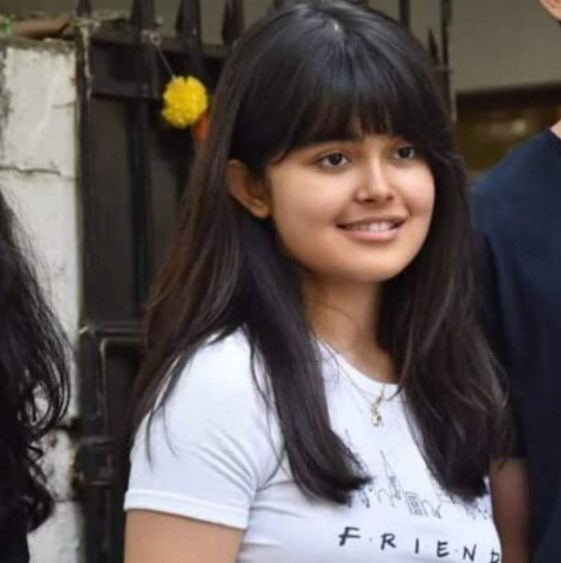 Aryana Chaudhry Age, Biography, Height, Boyfriend, Family, and More