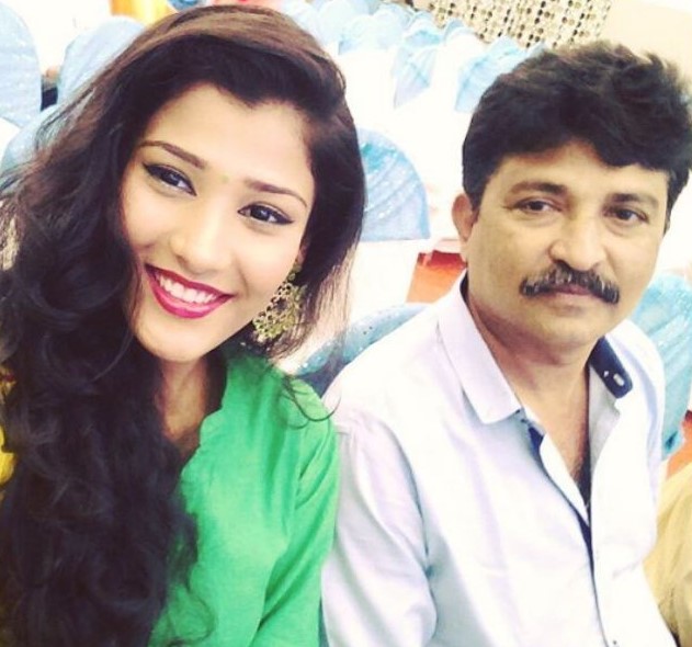 Nehal Chudasama Wiki, Age, Height, Boyfriend, Family, Biography & More