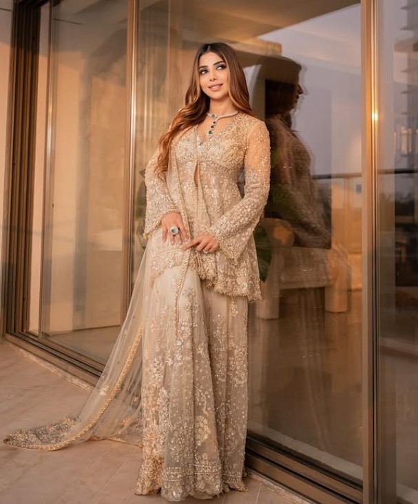 Shura Khan Age, Biography, Family, Husband, Net Worth & More