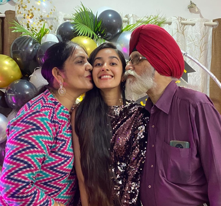 Simrat Kaur Biography