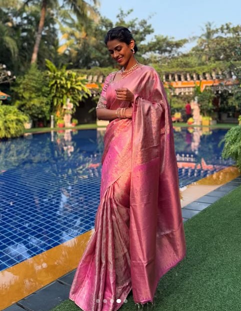 Swarda Thigale Wiki, Age, Boyfriend, Family, Biography & More