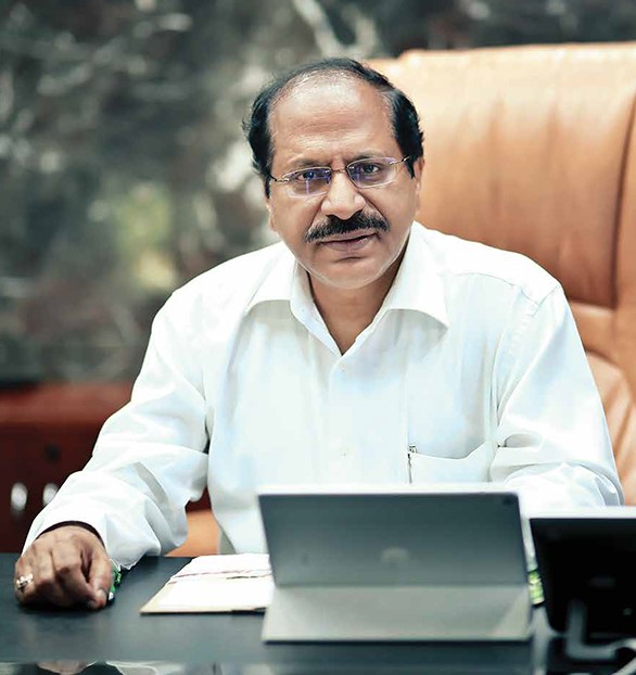 VP Nandakumar: Education, Career, Awards, Biography