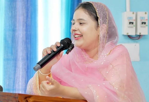Dr. Gurpreet Kaur (Bhagwant Mann’s Wife) Wiki, Age, Biography, Height ...