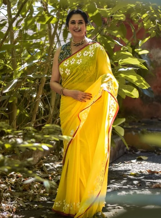 Mugdha Godbole Biography, Age, Husband, Family, Wiki, Career and More