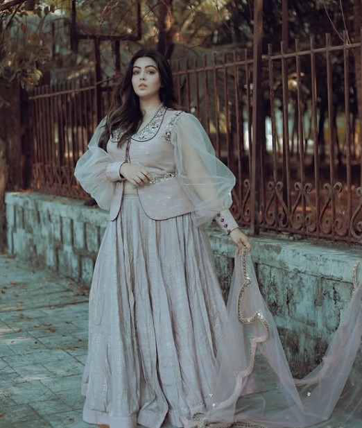 Shafaq Naaz Biography, Age, Height, Husband, Controversy, Family, Net Worth