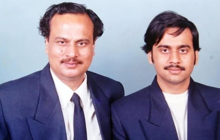 Acharya Prashant Biography – Age, Wife, Family, Net Worth & More