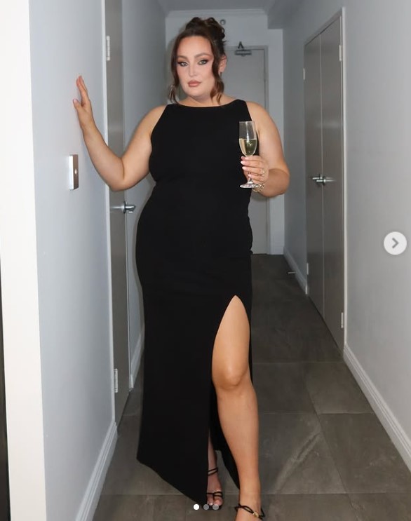 Ashlee Day ­(Makeup Artist) Height, Biography, Age, Boyfriend, Family