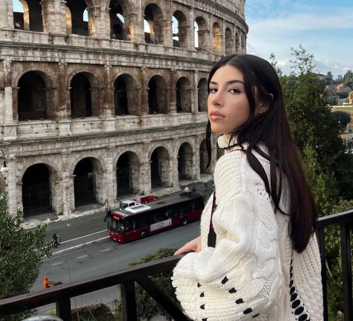 Who is Fernanda Gimenez? (TikTok Star) Biography, Age, Height ...