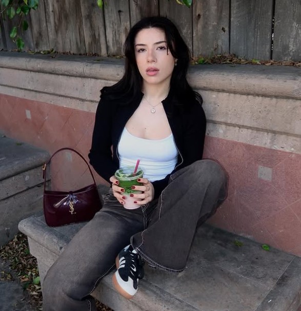 Who is Fernanda Gimenez? (TikTok Star) Biography, Age, Height ...