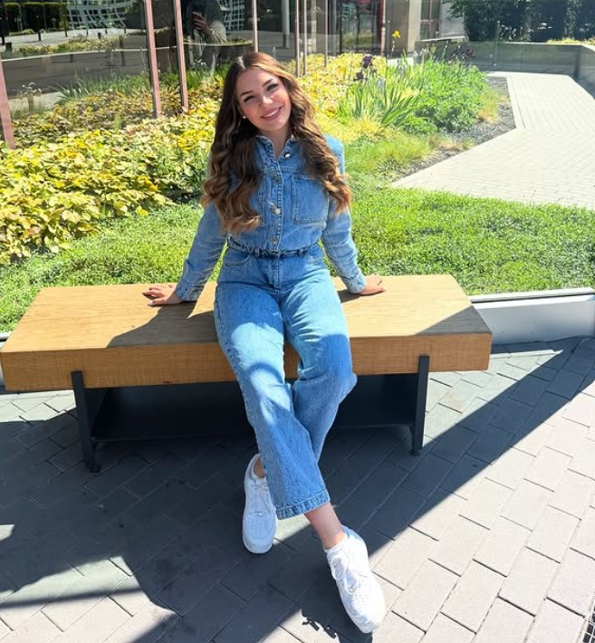 Manja_Faiez ­(TikTok Star) Height, Biography, Age, Boyfriend, Family