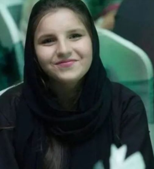 Ansha Afridi (Shaheen Afridi’s Wife) Age, Children, Parents, Biography ...