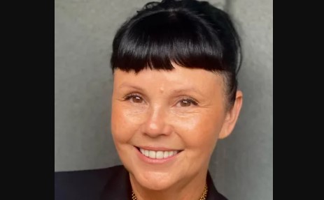 Laurelle Mellet (Troye Sivan’s Mother) Height, Biography, Age ...