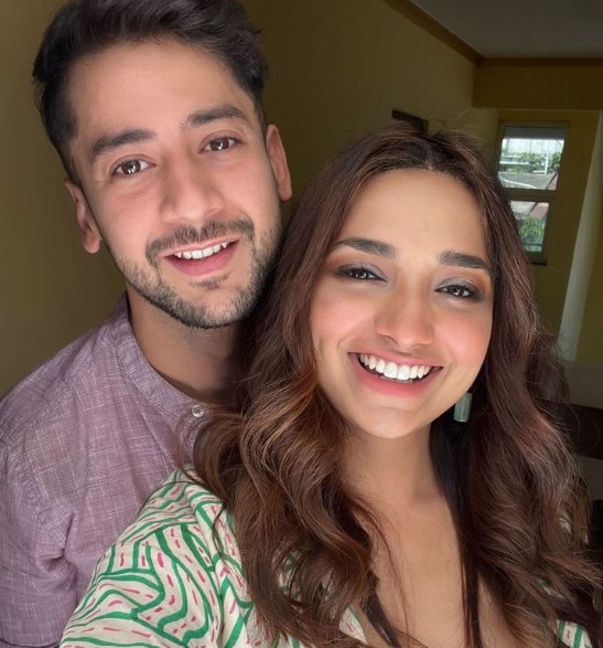 Paras Arora Height, Age, Girlfriend, Family, Biography & More