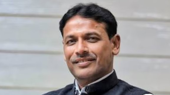 Pramod Jain Bhaya Age, Wife, Children, Family, Biography
