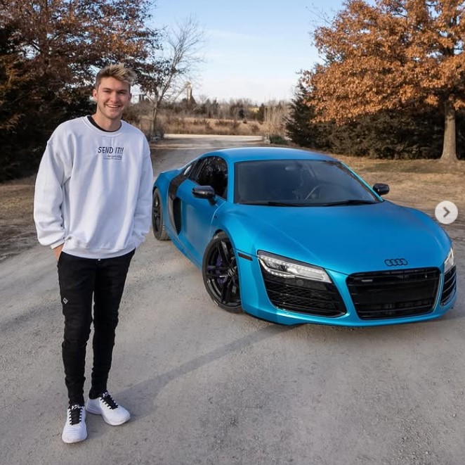 Tanner Braungardt (YouTuber) Height, Biography, Age, Girlfriends, Family