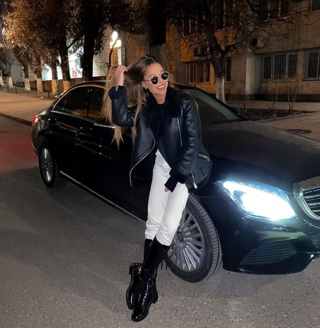 Anyuta Gold : height, Biography, boyfriend, Age, Family, Trivia