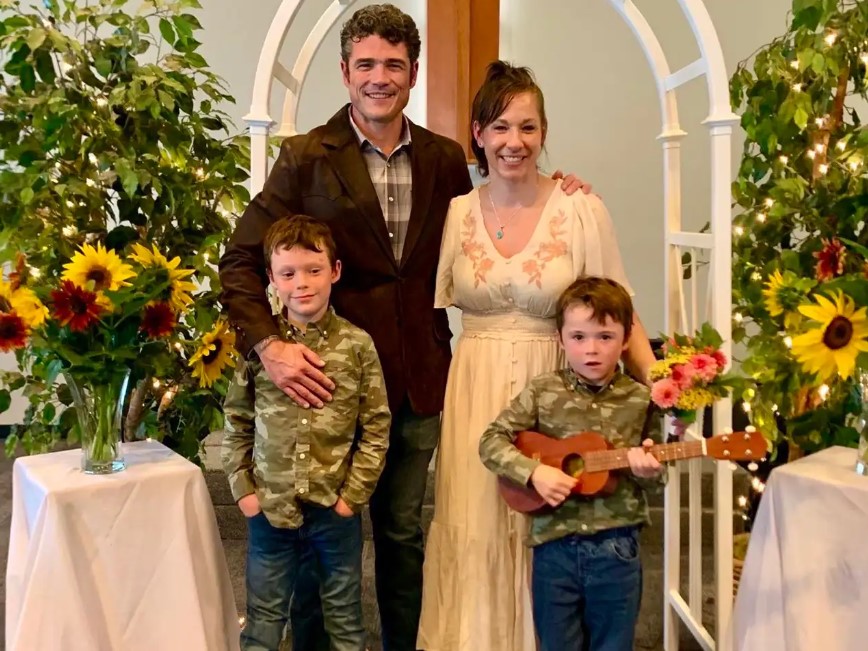 Joe Kent Age, Wife, Children, Family, Biography