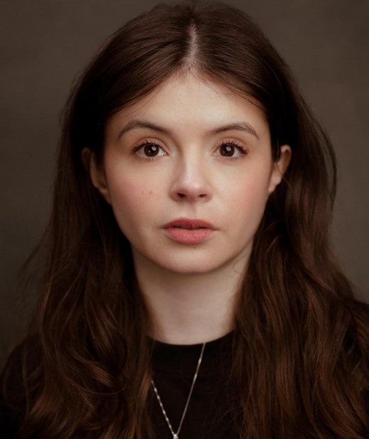 Emily Coates Biography, Age, Net Worth, Parents, Height,
